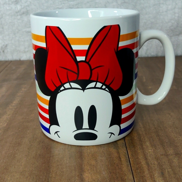 Disney | Kitchen | Large Disneys Minnie Mouse Coffee Cup | Poshmark